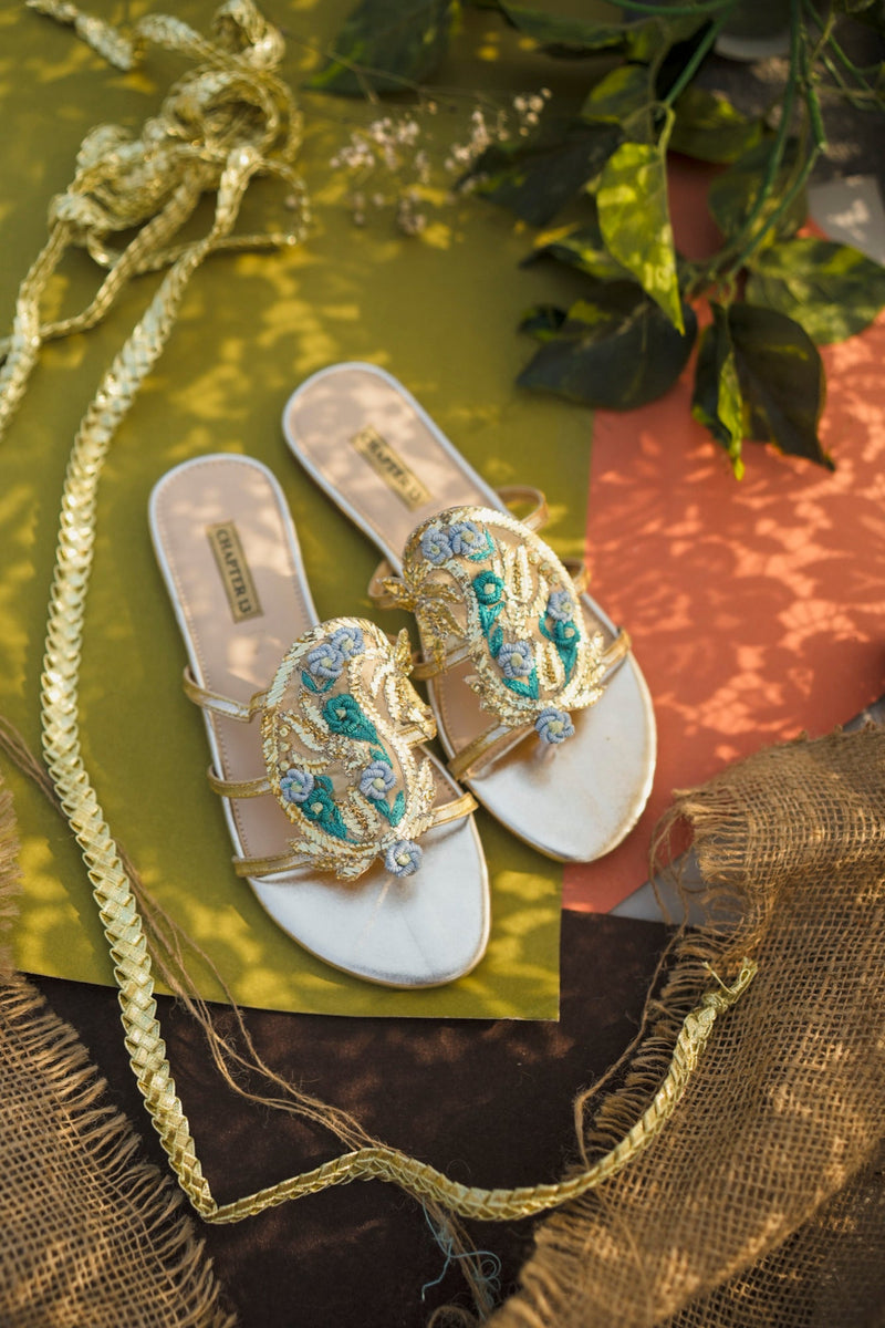 CHAPTER 13 Chappals